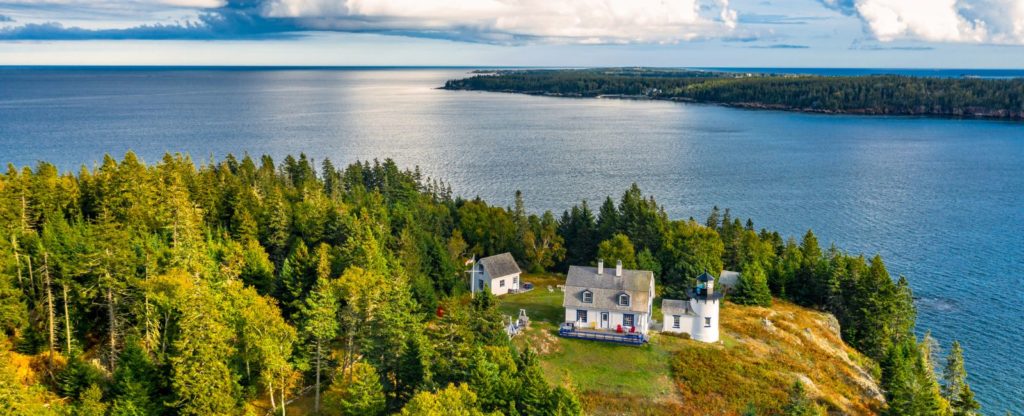 Bar Harbor Lighthouse Tour in Acadia National Park